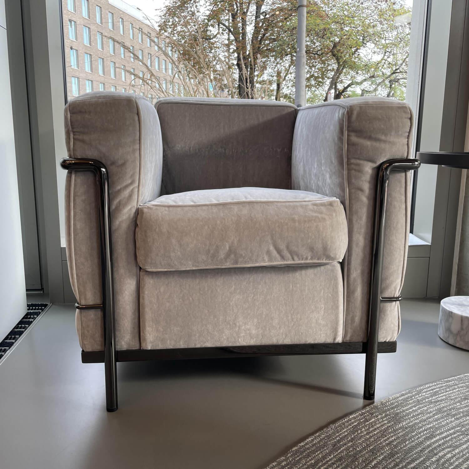 Cassina Sessel LC2 Stoff 258-02-26629 | MÖBELFIRST.DE!