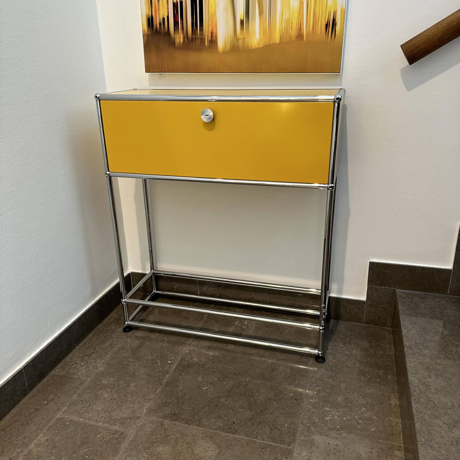 USM Haller Konsole Lack 391-42-82168 | MÖBELFIRST.DE!