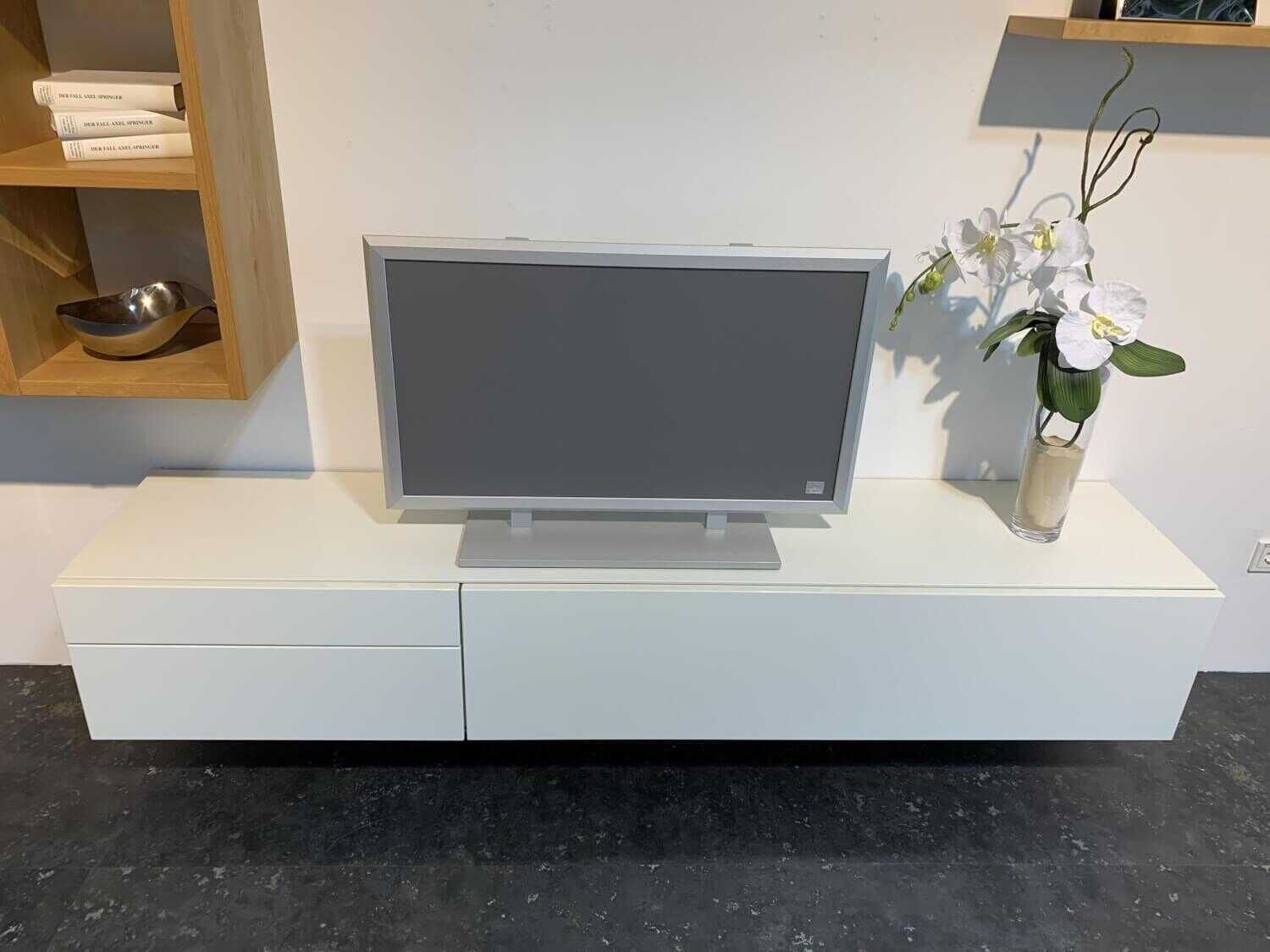 Hülsta Wohnwand Neo Lack 189-42-10292 | MÖBELFIRST.DE!