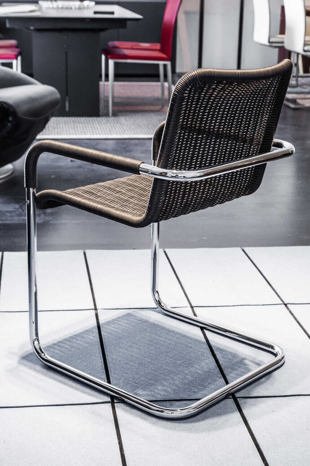 Tecta Stuhl Freischwinger D41 008-03-14728 | MÖBELFIRST.DE!