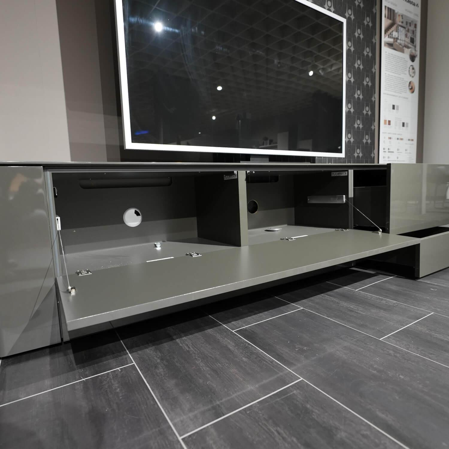 Hülsta Lowboard Gentis 324171 255-42-70568 | MÖBELFIRST.DE!