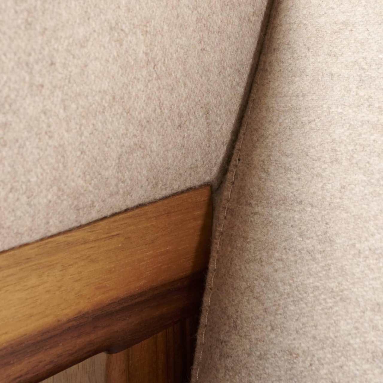 Tecta Sofa F51 2 Stoff Doma 228-01-91691 | MÖBELFIRST.DE!
