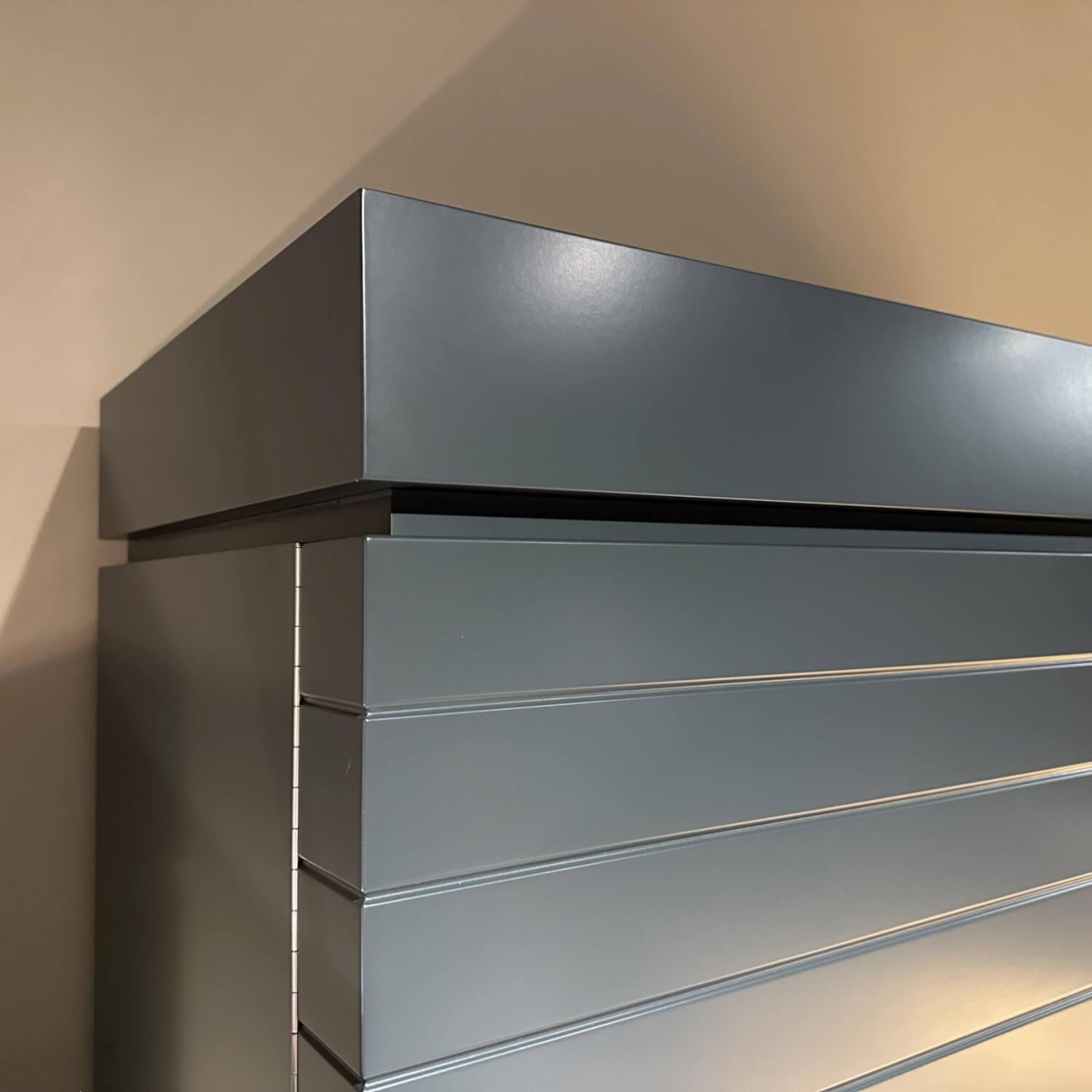 KMK Barschrank Maxim 2-Türig 391-42-82657 | MÖBELFIRST.DE!