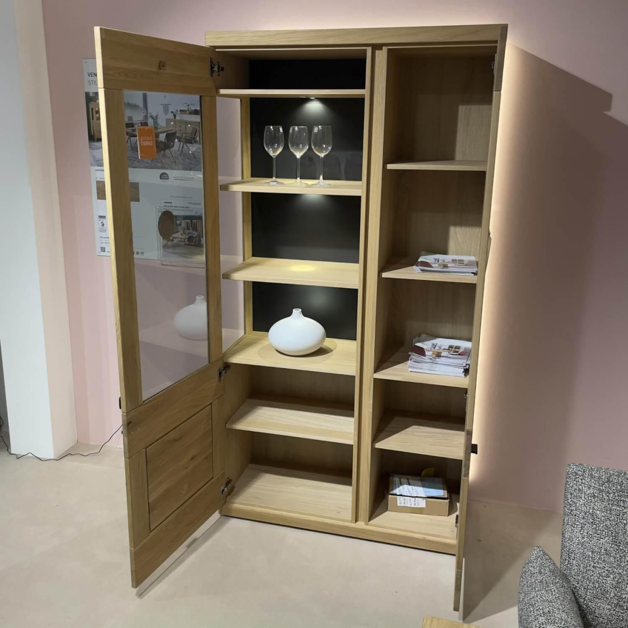 Venjakob Vitrine Next Level 429-42-07267 | MÖBELFIRST.DE!