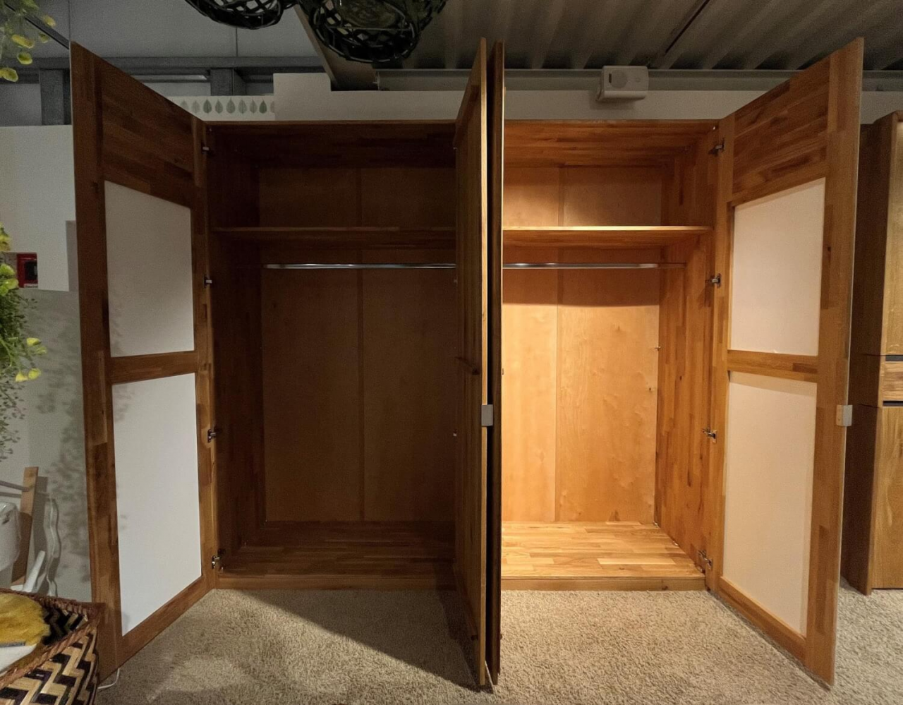 Natura Kleiderschrank New 155-42-90490 | MÖBELFIRST.DE!