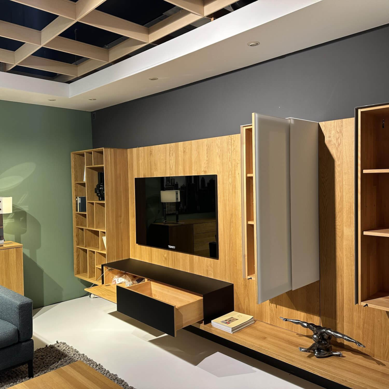 Wohnwand Cubus Holz Eiche Naturöl Glas Farbglas Weiß Matt | 289-42-68129